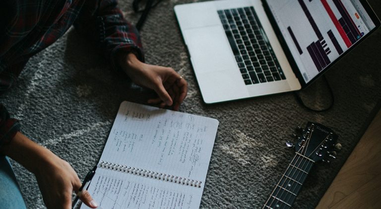 Cover: qué es y cómo hacer la tuya propia – Beatclap